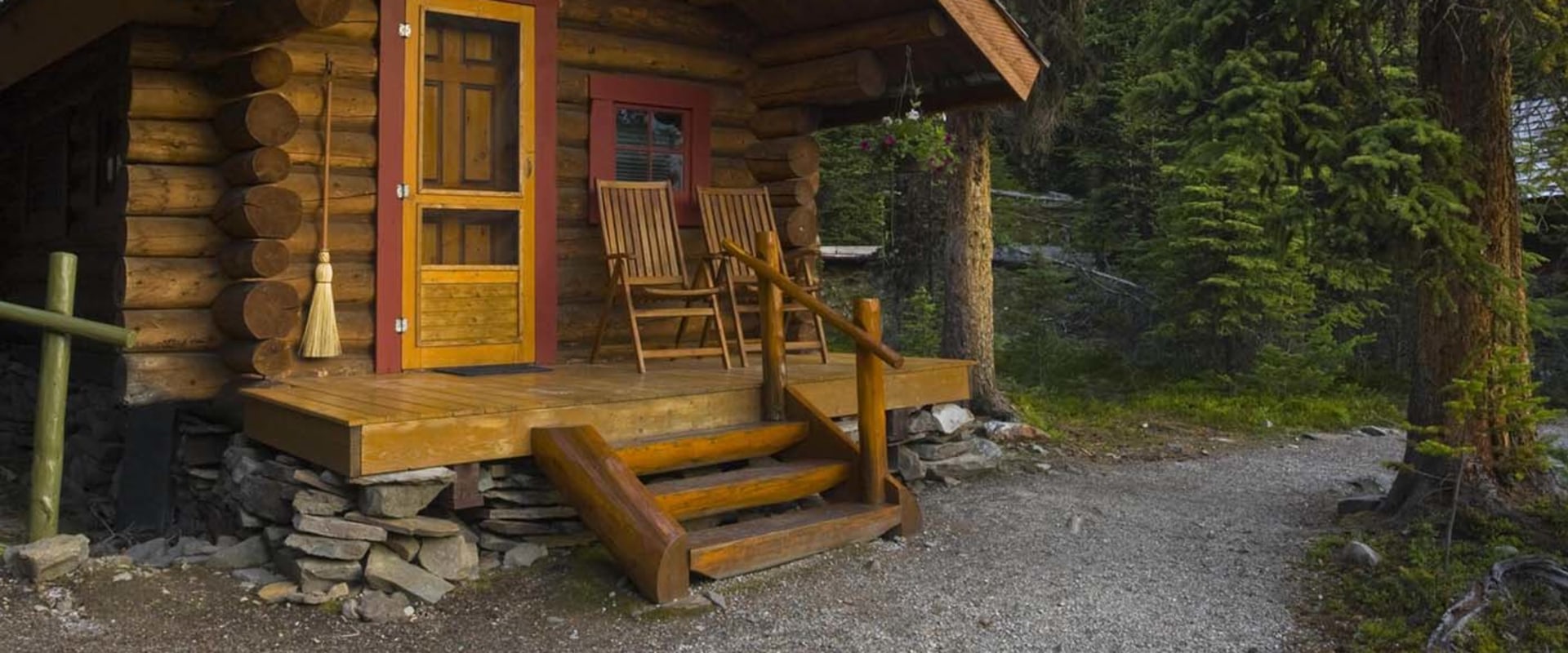 How Log Cabin Chinking Services Can Increase Your Property Value After ...